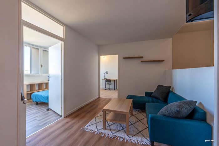Appartement à louer - Toulouse, Bellefontaine - 5 pièces - 4 chambres