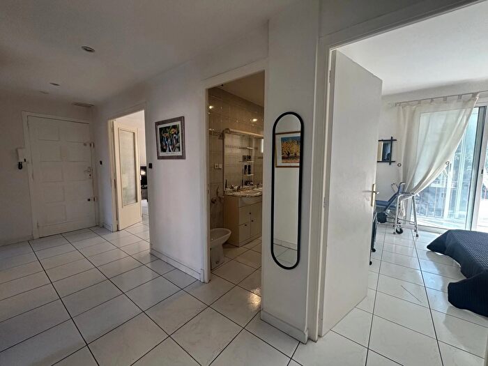 Appartement à vendre - Perpignan, Les Remparts - 4 pièces - 3 chambres