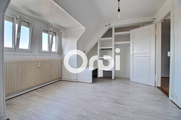 Appartement 2 pièces à louer - Metzgerhof-Hundshof-Schloessel Château Fia, Haguenau
