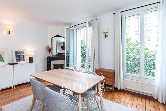 Appartement 5 pièces à louer - Cambronne-Garibaldi, Paris 15ème arrondissement