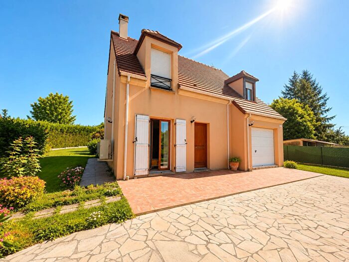 Rozay-en-Brie - Maison 5 pièces à vendre