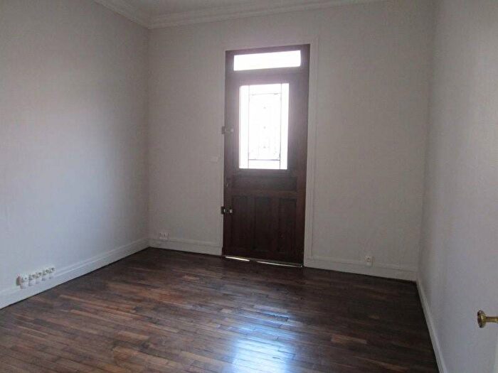 Appartement à louer - Le Mesnil-le-Roi - 2 pièces - 1 chambre