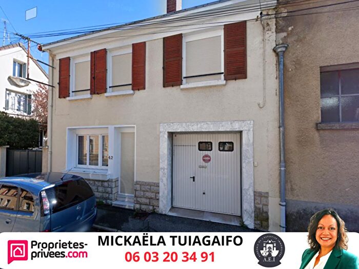 Maison 7 pièces à Fère-Champenoise, à vendre