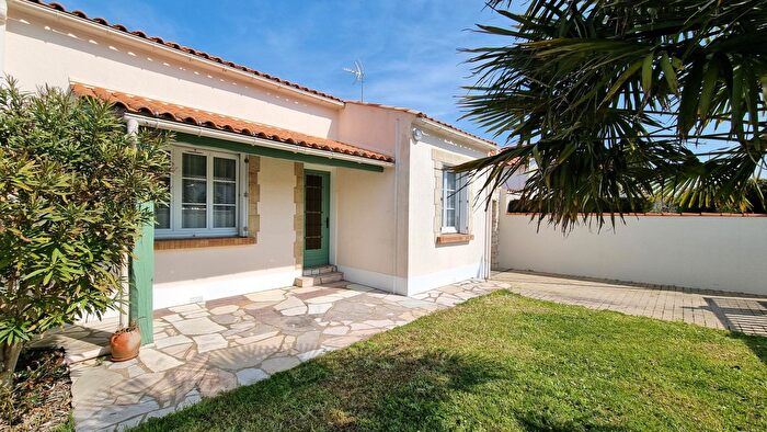 Maison à vendre - Aytré - 4 pièces - 3 chambres