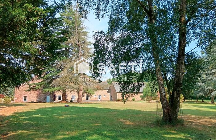 Boqueho : Maison 10 pièces à vendre