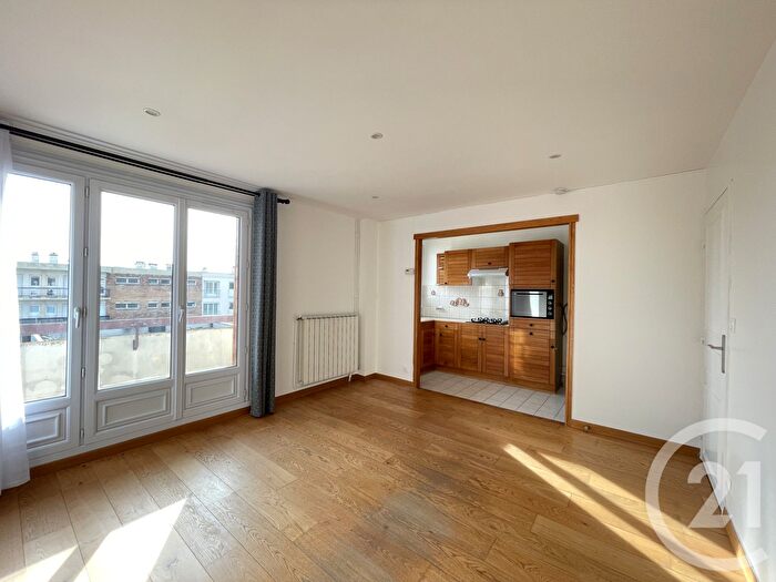 Appartement à louer - Maurepas, Centre-ville, Malmedonne - 2 pièces - 1 chambre