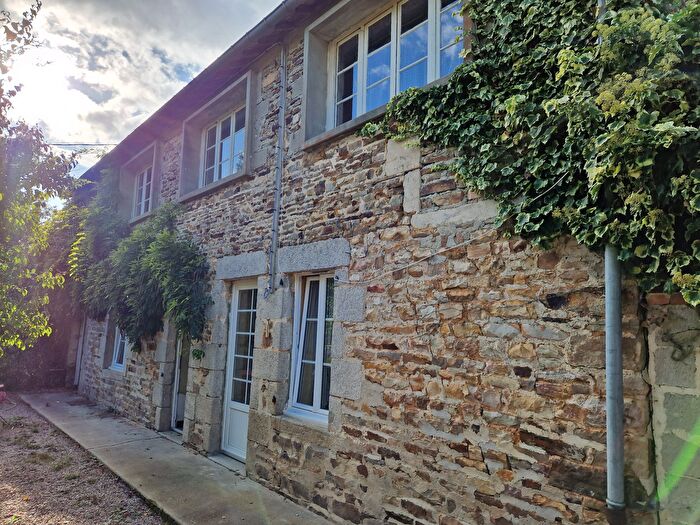 Maison à vendre - Mortrée - 5 pièces - 4 chambres