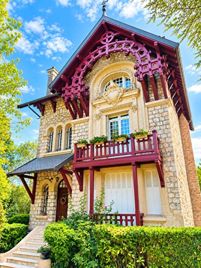 Maison 6 pièces à Montmorency, Centre Montmorency, à vendre
