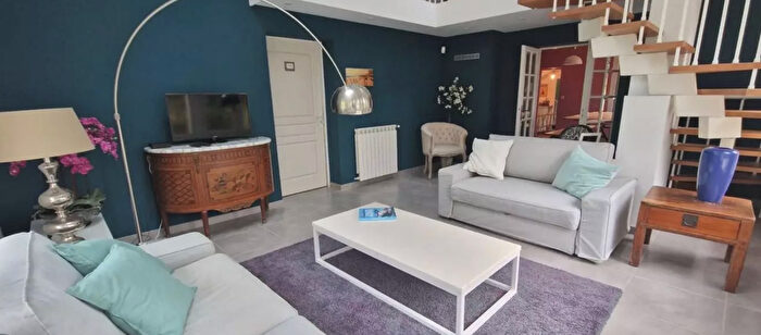 Maison à vendre - La Cadière-dAzur - 4 pièces - 3 chambres