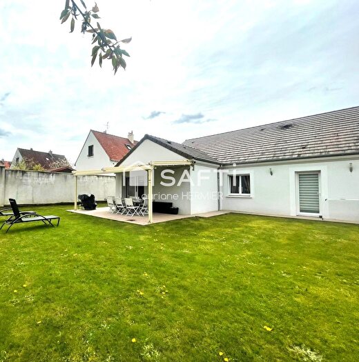 Maison à vendre - Saint-Clément - 6 pièces - 4 chambres