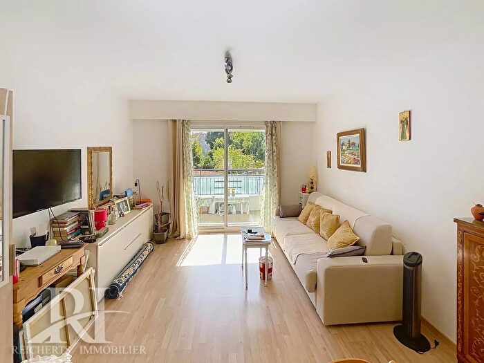 Appartement à vendre - Cannes, Californie Pezou - 1 pièce