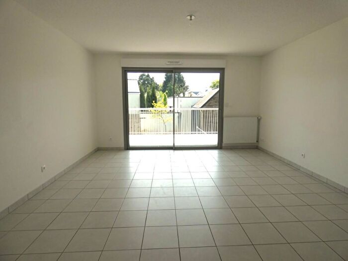 La Chapelle-sur-Erdre, Centre-ville, Gare, Chêne Vert - Appartement 3 pièces à louer