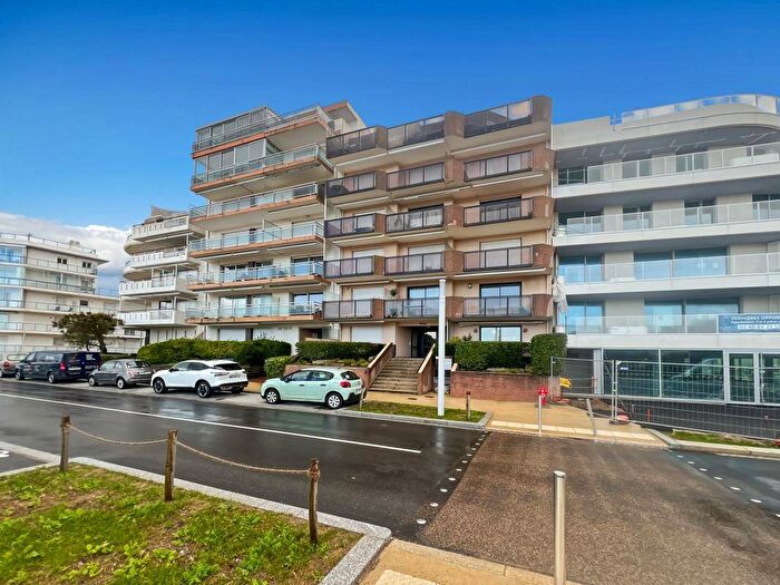 Appartement à louer - Gambetta, Pornichet - 2 pièces - 1 chambre
