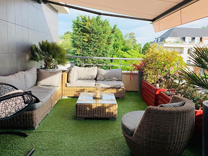 Appartement à vendre - Saint-Cyr-sur-Loire, Chanterie - 3 pièces - 2 chambres