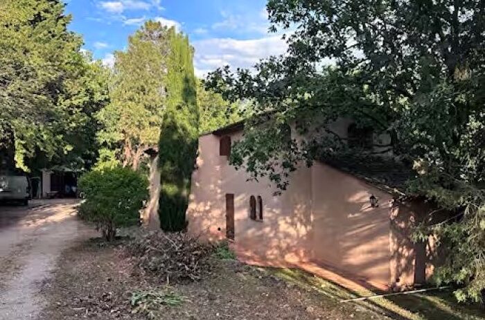 Maison 5 pièces à louer - Saint-Cézaire-sur-Siagne