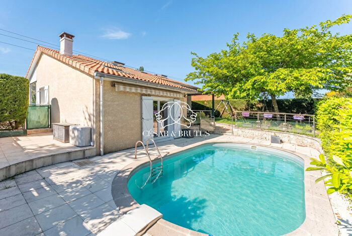 Maison 6 pièces à La Tour-de-Salvagny, à vendre