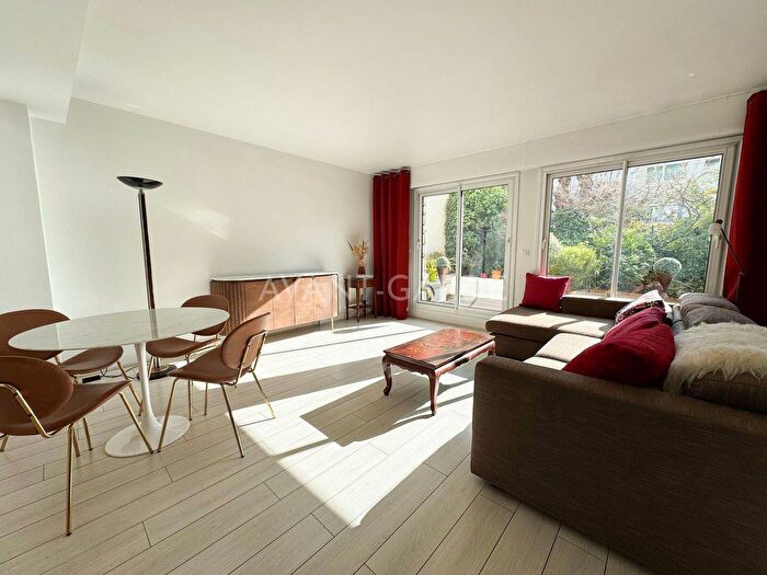 Appartement à louer - Bécon, Courbevoie - 3 pièces - 2 chambres