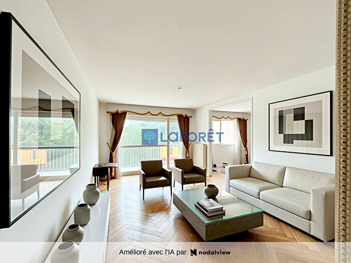 Appartement 4 pièces à Saint-Pierre-du-Perray, à vendre