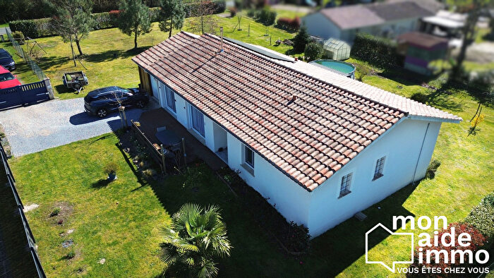 Maison à vendre - Casteljaloux - 5 pièces - 4 chambres