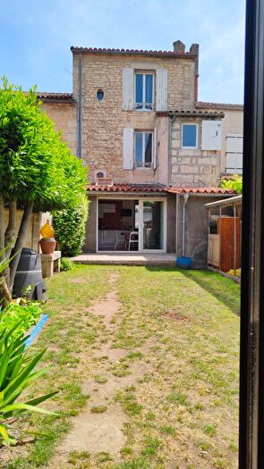 Maison à vendre - Angoulême - 5 pièces - 4 chambres