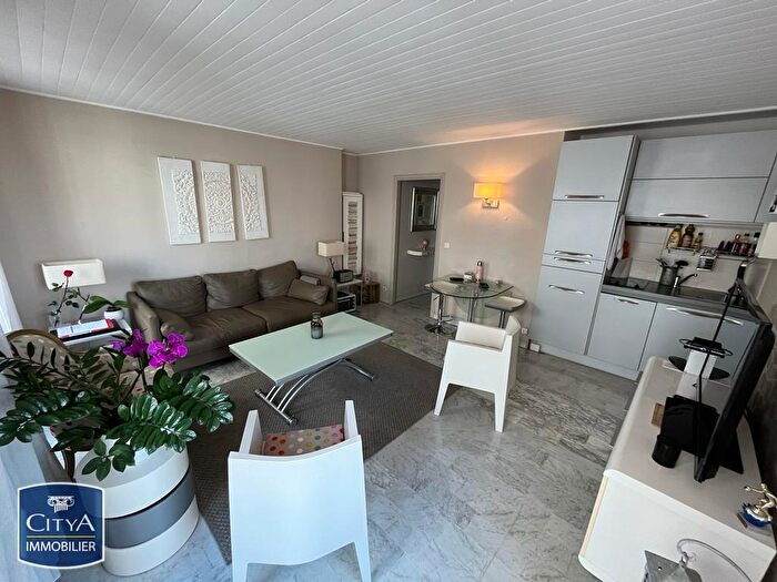 Appartement à vendre - Perpignan, La Gare - 2 pièces - 1 chambre