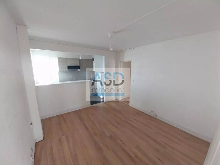Blanc Riez Centre, Wattignies : Appartement 3 pièces à louer