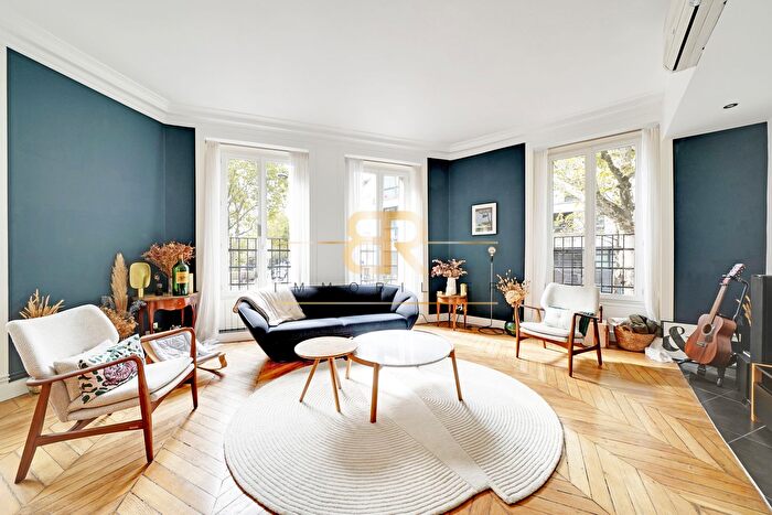 Paris 17ème, La Fourche, Guy Moquet : Appartement 4 pièces à vendre