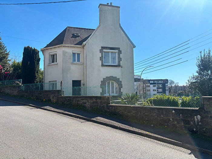 Maison 7 pièces à vendre à Quimper, Locmaria, Tourelle, Kervir