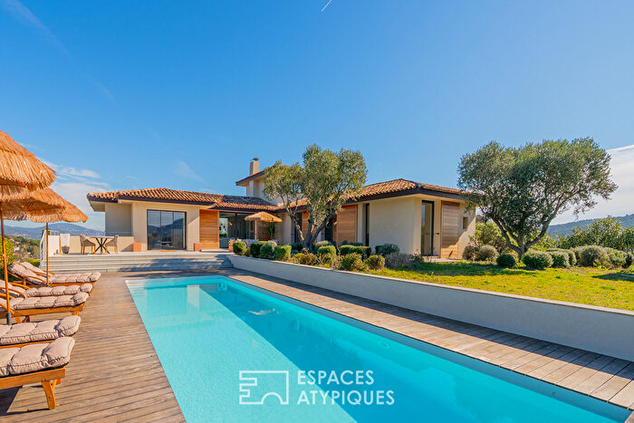 Maison à vendre - Cogolin, Notre-Dame des Salles, Rayol - 8 pièces - 5 chambres