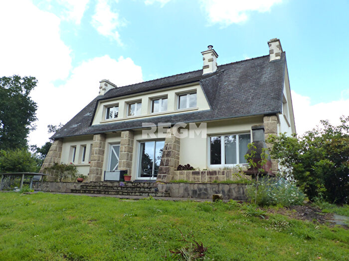 Maison 6 pièces à Sizun, à vendre