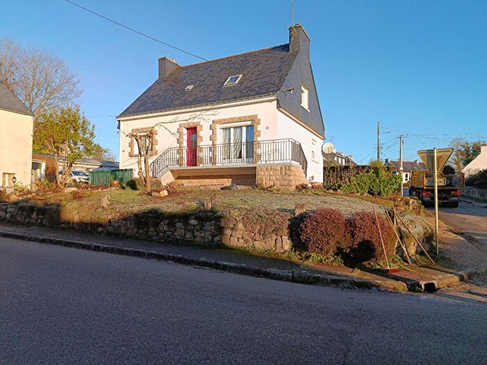 Maison à vendre - Gourin - 5 pièces - 4 chambres