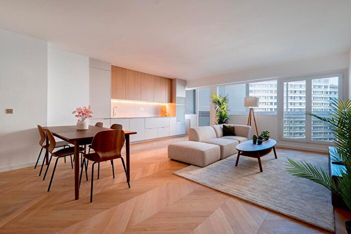 Appartement à vendre - Malakoff, Nord, Maison de la Vie Associative, Léger, Cogniot - 4 pièces - 3 chambres