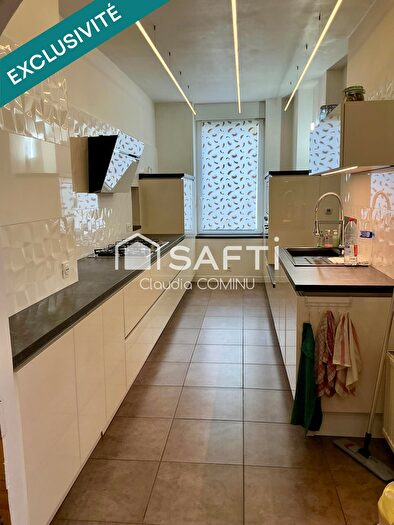 Appartement à vendre - Forbach, Bellevue - 4 pièces - 3 chambres