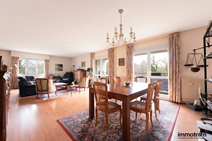 Appartement à vendre - La Madeleine - 5 pièces - 4 chambres