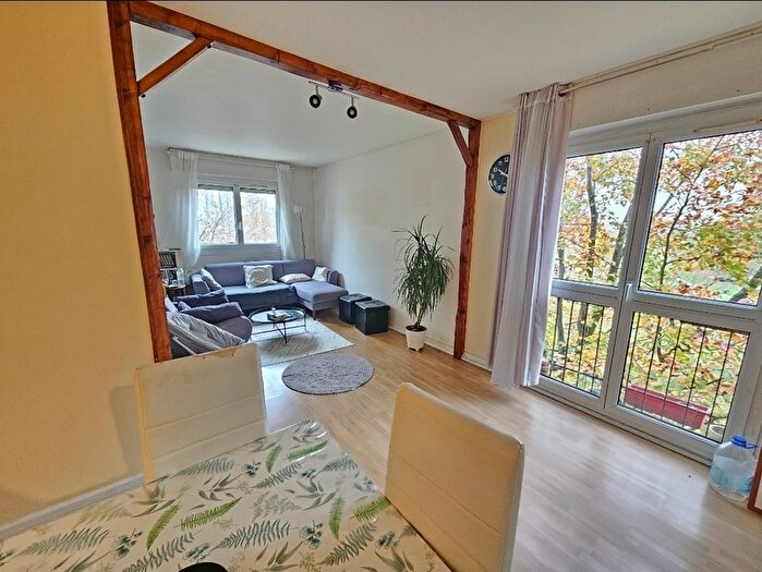 Appartement 5 pièces à Grigny, Tuilerie, à vendre