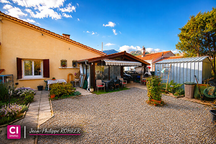 Serres : Maison 2 pièces à vendre