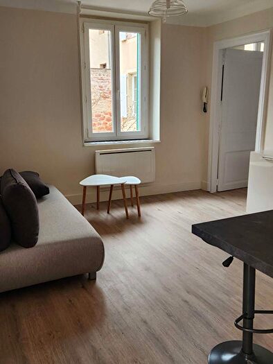 Appartement 2 pièces à Rodez, Centre historique, Vieux-Rodez, à louer