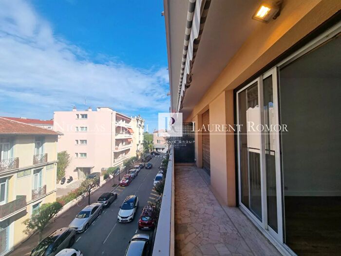 Appartement 4 pièces à louer à Beaulieu-sur-Mer