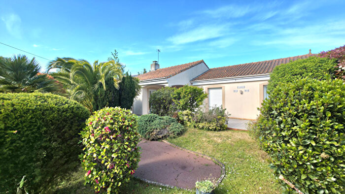 Maison à vendre - Saint-Nazaire, Saint-Marc - 5 pièces - 3 chambres