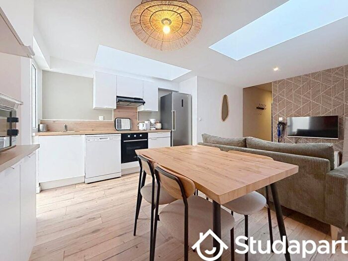 Appartement 1 pièce à louer à Caulier, Lille