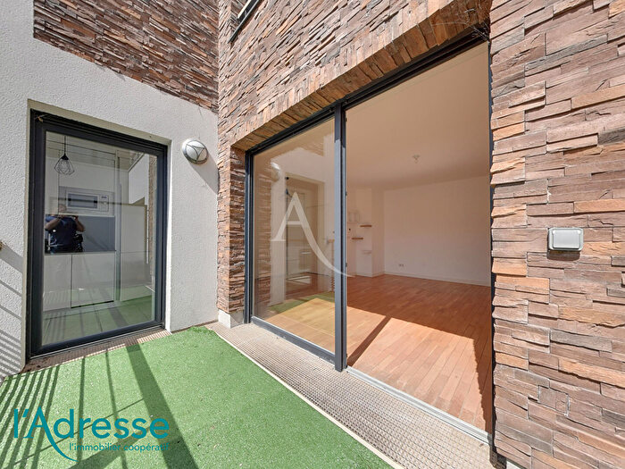 Appartement 3 pièces à Noisy-le-Grand, Centre-ville, à vendre