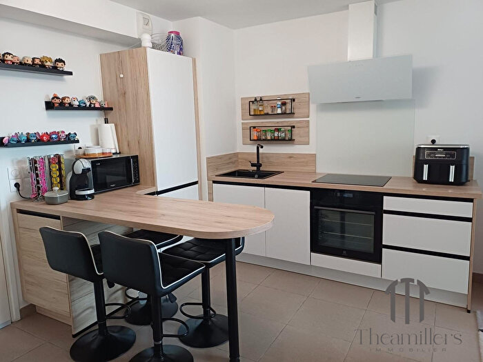 Appartement à vendre - Marseille e , Pont de Vivaux - 2 pièces - 1 chambre