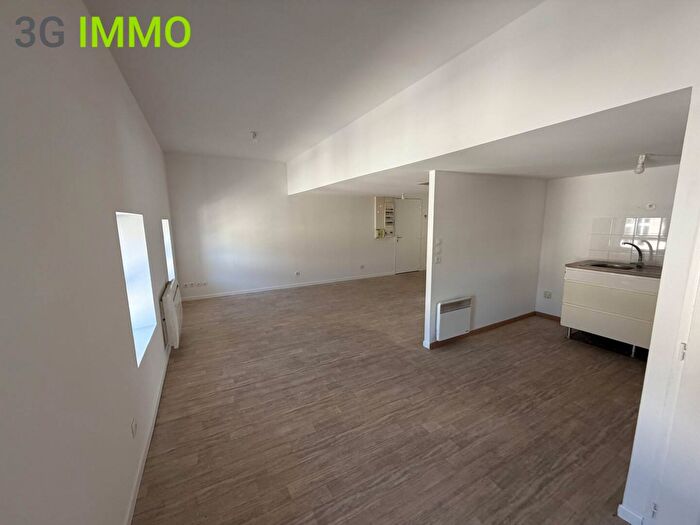 Appartement à louer - Saint-Nicolas-de-Port - 4 pièces - 3 chambres