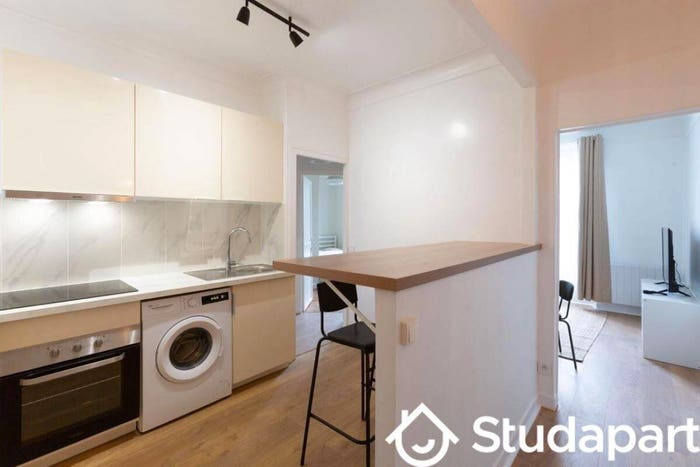 Appartement 1 pièce à louer à Rive Droite-Apport Paris Gare, Corbeil-Essonnes