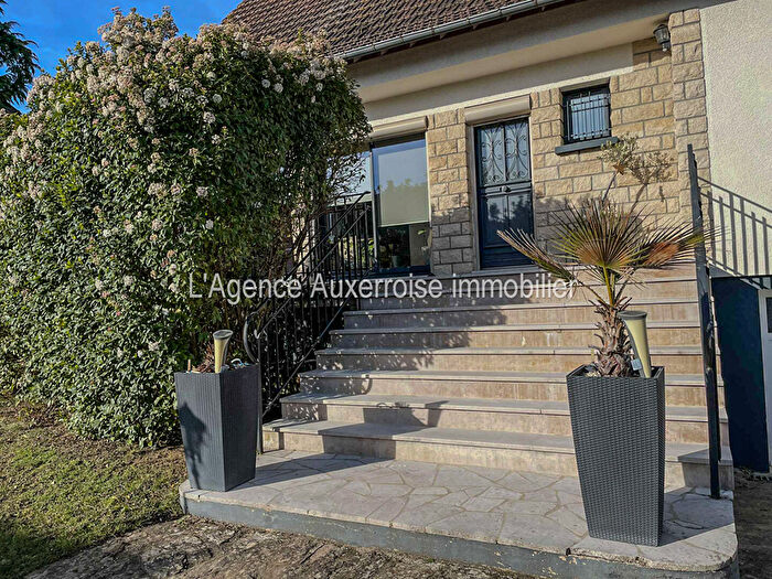 Maison à vendre - Auxerre, Les Rosoirs - 5 pièces - 3 chambres