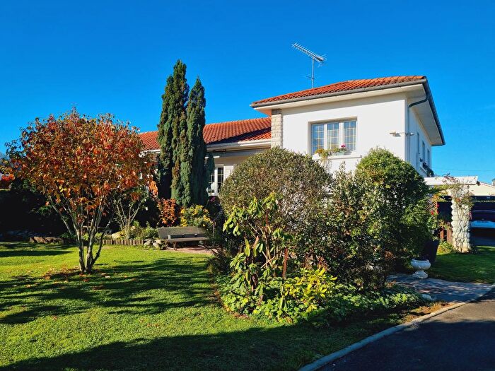 Maison à vendre - Gelos - 6 pièces - 4 chambres