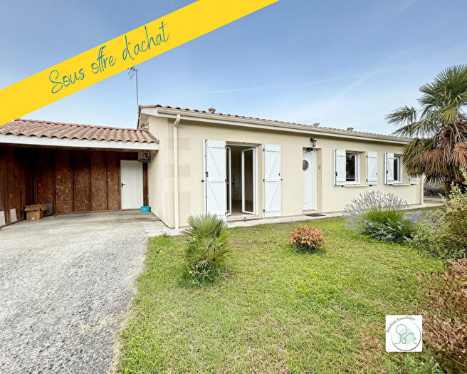 Maison 5 pièces à Saint-Seurin-de-Cursac, à vendre