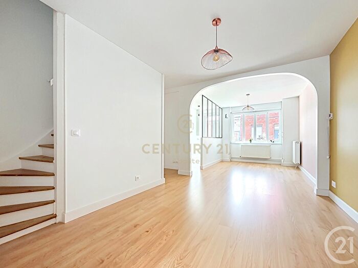 Lille, Fives - Maison 5 pièces à louer