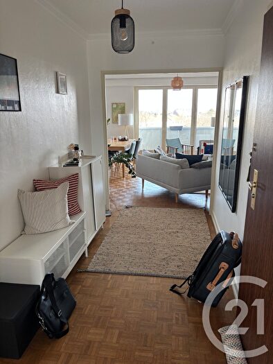 Appartement à louer - Mulhouse, Centre historique - 5 pièces - 3 chambres