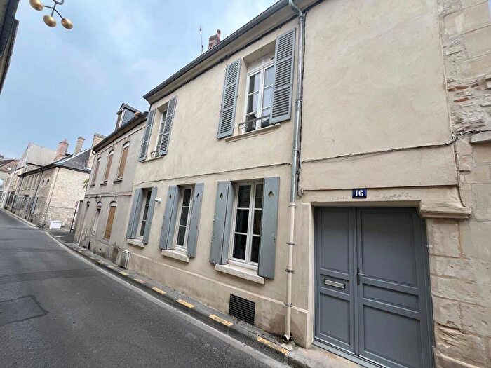Maison 4 pièces à louer - Plateau, Laon